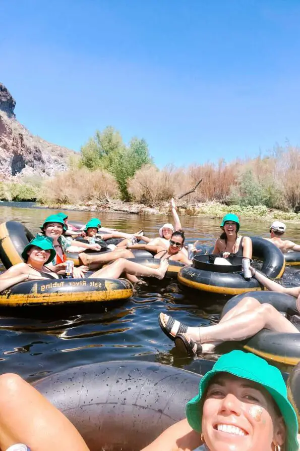 A Complete Guide to Arizona's Salt River Tubing